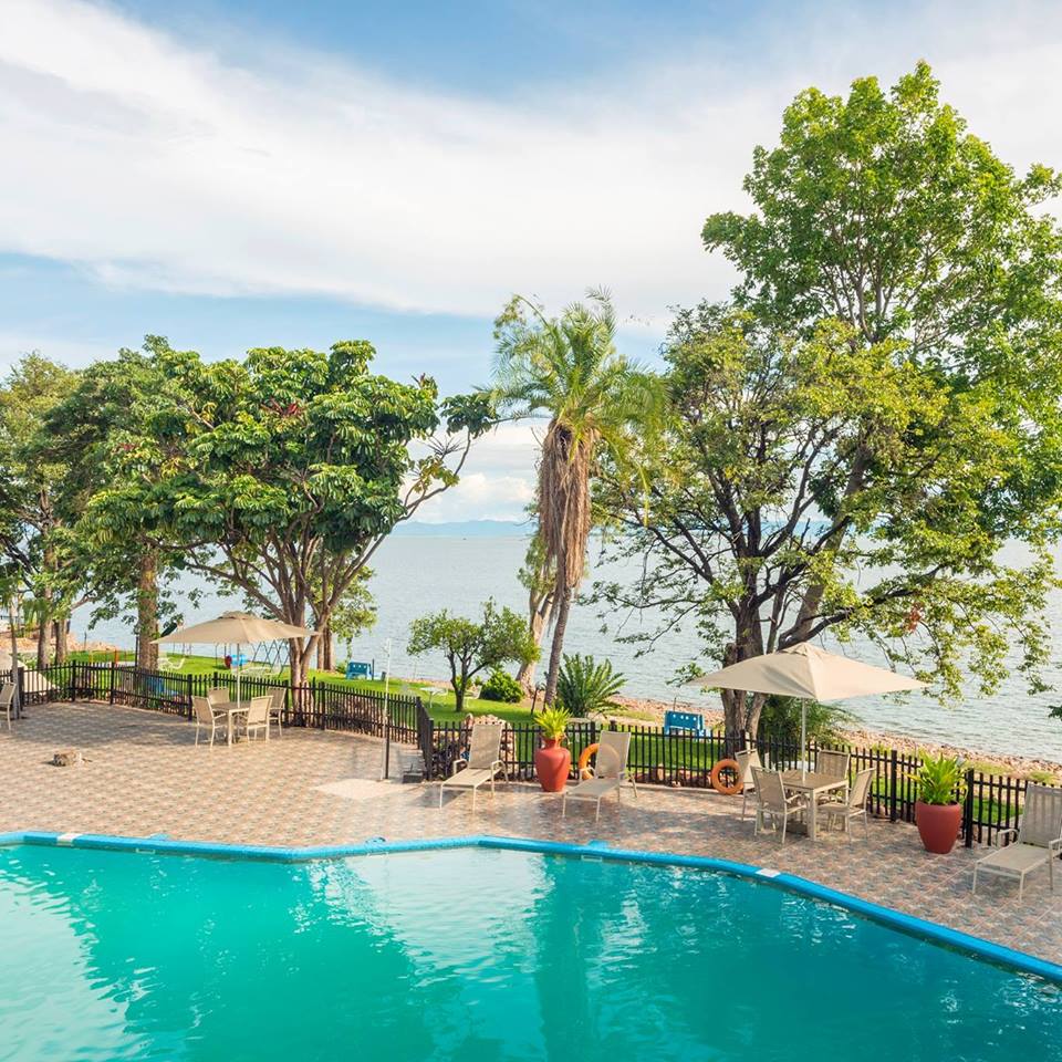 Caribbea Bay Hotel Accommodation In Kariba Byolife co zw