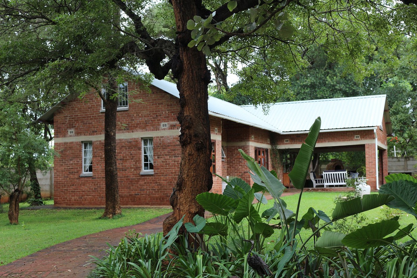 Msasa Guest House - Byolife